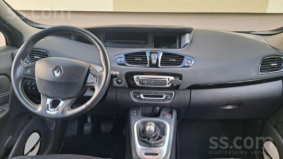 Black Renault Grand Scenic 2014 in Ogre, with an engine capacity of 1.20 L and mileage of 198 thousand km for 6350 €, photo 12 on AUTOMOTO.COM.LV
