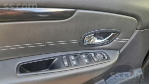 Black Renault Grand Scenic 2014 in Ogre, with an engine capacity of 1.20 L and mileage of 198 thousand km for 6350 €, photo 19 on AUTOMOTO.COM.LV
