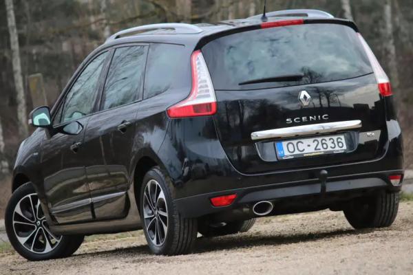 Black Renault Grand Scenic 2015 in Riga, with an engine capacity of 1.20 L and mileage of 152 thousand km for 6290 €, photo 5 on AUTOMOTO.COM.LV