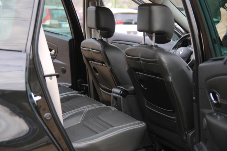 Melns Renault Grand Scenic 2015 Rīga, ar dzinēja tilpumu 1.20 L un nobraukumu 152 tūkst. km par 7290 €, foto 12 vietnē AUTOMOTO.COM.LV