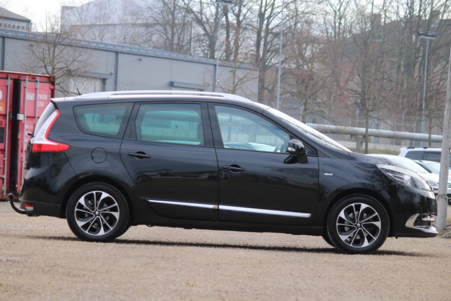 Melns Renault Grand Scenic 2015 Rīga, ar dzinēja tilpumu 1.20 L un nobraukumu 152 tūkst. km par 7290 €, foto 5 vietnē AUTOMOTO.COM.LV