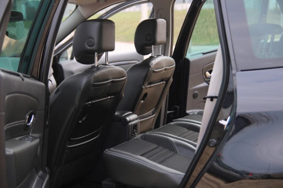 Melns Renault Grand Scenic 2015 Rīga, ar dzinēja tilpumu 1.20 L un nobraukumu 152 tūkst. km par 7290 €, foto 11 vietnē AUTOMOTO.COM.LV