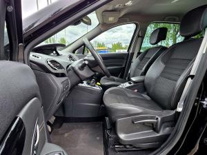 Black Renault Grand Scenic 2015 in Taurage, with an engine capacity of 1.60 L and mileage of 219 thousand km for 5300 €, photo 10 on AUTOMOTO.COM.LV