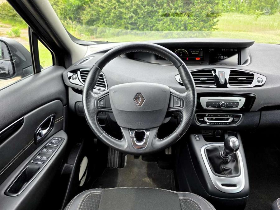 Black Renault Grand Scenic 2015 in Taurage, with an engine capacity of 1.60 L and mileage of 219 thousand km for 5300 €, photo 11 on AUTOMOTO.COM.LV