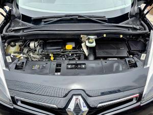 Black Renault Grand Scenic 2015 in Taurage, with an engine capacity of 1.60 L and mileage of 219 thousand km for 5300 €, photo 17 on AUTOMOTO.COM.LV