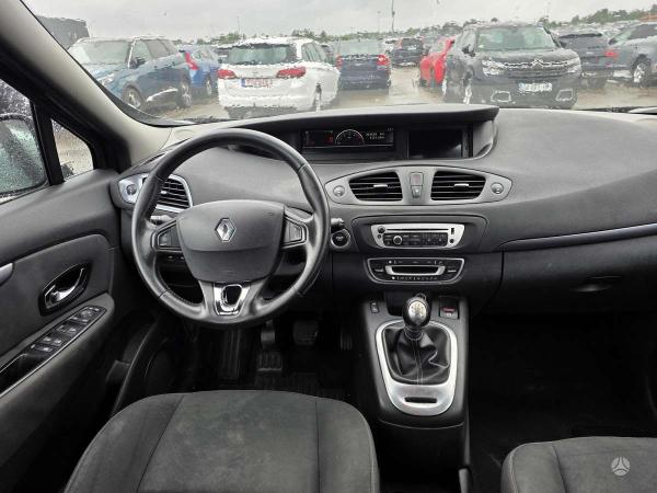 Black Renault Grand Scenic 2015 in Vilnius, with an engine capacity of 1.46 L and mileage of 310 thousand km for 4900 €, photo 6 on AUTOMOTO.COM.LV