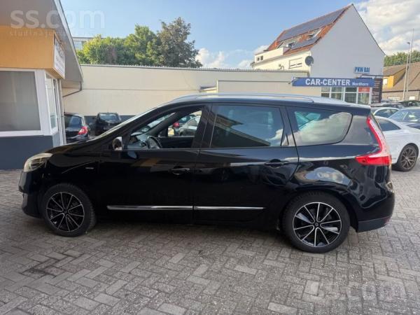 Black Renault Grand Scenic 2015 in Ogre, with an engine capacity of 1.60 L and mileage of 157 thousand km for 6295 €, photo 7 on AUTOMOTO.COM.LV