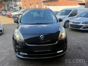 Black Renault Grand Scenic 2015 in Ogre, with an engine capacity of 1.60 L and mileage of 157 thousand km for 6295 €, photo 9 on AUTOMOTO.COM.LV