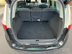 Black Renault Grand Scenic 2015 in Ogre, with an engine capacity of 1.60 L and mileage of 157 thousand km for 6295 €, photo 12 on AUTOMOTO.COM.LV