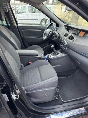 Black Renault Grand Scenic 2015 in Ogre, with an engine capacity of 1.60 L and mileage of 157 thousand km for 6295 €, photo 14 on AUTOMOTO.COM.LV