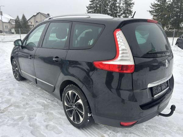 Black Renault Grand Scenic 2016 in Taurage, with an engine capacity of 1.46 L and mileage of 186 thousand km for 5900 €, photo 8 on AUTOMOTO.COM.LV