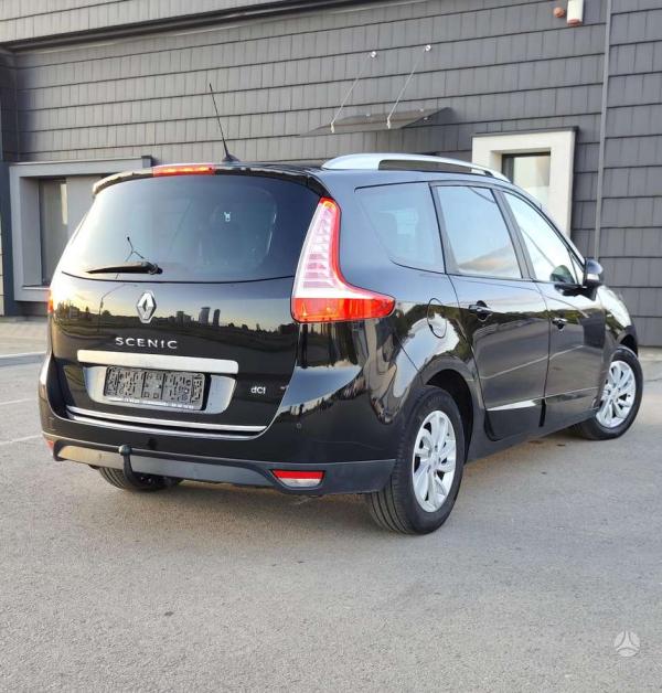 Melns Renault Grand Scenic 2016 Kauņa, ar dzinēja tilpumu 1.60 L un nobraukumu 261 tūkst. km par 4300 €, foto 3 vietnē AUTOMOTO.COM.LV