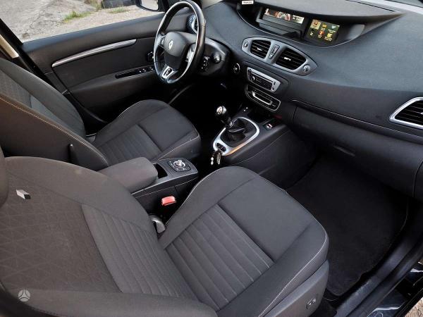 Melns Renault Grand Scenic 2016 Kauņa, ar dzinēja tilpumu 1.60 L un nobraukumu 261 tūkst. km par 4300 €, foto 10 vietnē AUTOMOTO.COM.LV