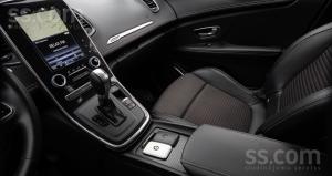 Melns Renault Grand Scenic 2017 Jelgava, ar dzinēja tilpumu 1.60 L un nobraukumu 202 tūkst. km par 10900 €, foto 13 vietnē AUTOMOTO.COM.LV
