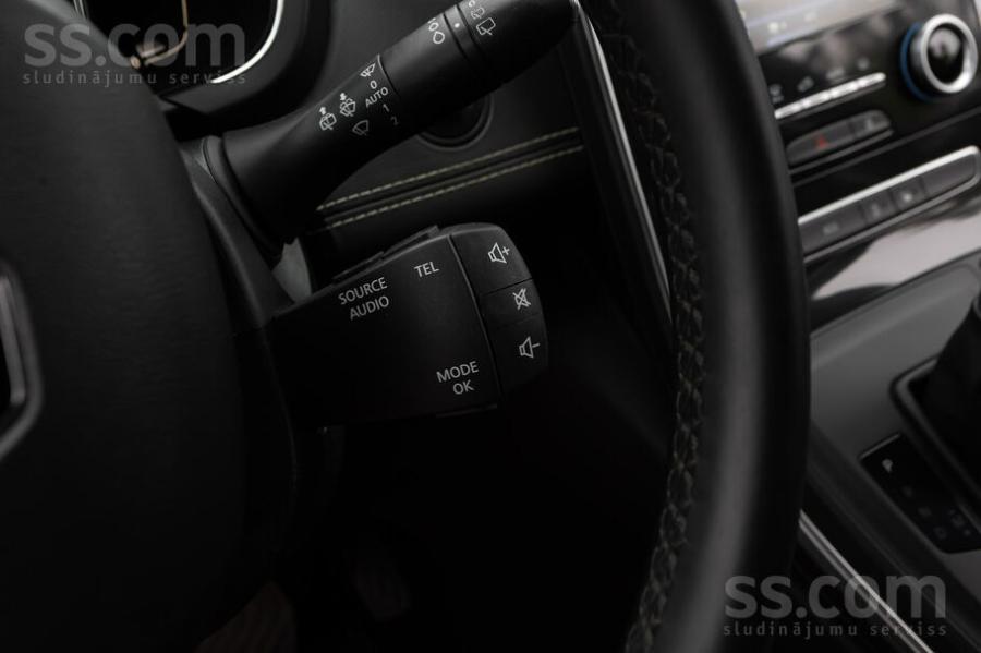 Melns Renault Grand Scenic 2017 Jelgava, ar dzinēja tilpumu 1.60 L un nobraukumu 202 tūkst. km par 10900 €, foto 24 vietnē AUTOMOTO.COM.LV