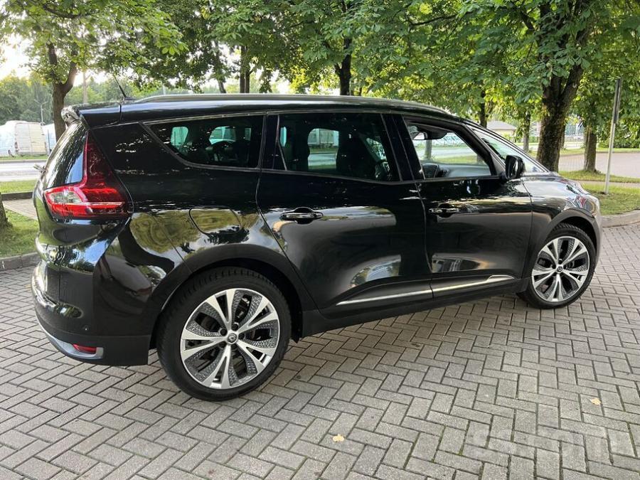 Black Renault Grand Scenic 2017 in Riga, with an engine capacity of 1.60 L and mileage of 0 thousand km for 8800 €, photo 6 on AUTOMOTO.COM.LV