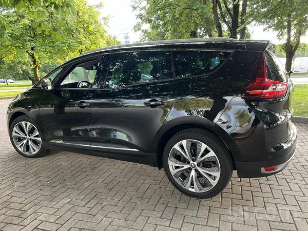 Black Renault Grand Scenic 2017 in Riga, with an engine capacity of 1.60 L and mileage of 0 thousand km for 8800 €, photo 7 on AUTOMOTO.COM.LV