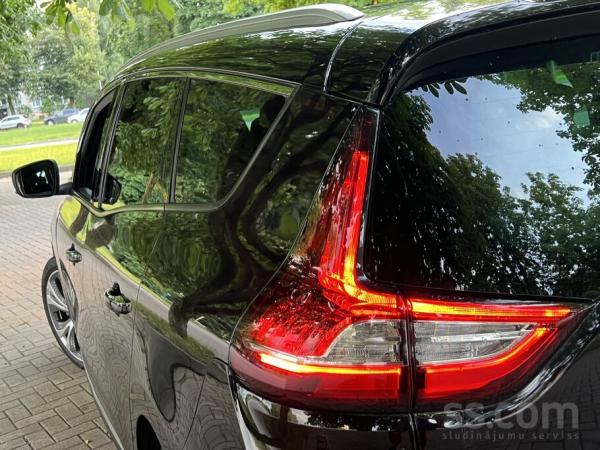 Black Renault Grand Scenic 2017 in Riga, with an engine capacity of 1.60 L and mileage of 0 thousand km for 8800 €, photo 8 on AUTOMOTO.COM.LV