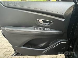 Black Renault Grand Scenic 2017 in Riga, with an engine capacity of 1.60 L and mileage of 0 thousand km for 8800 €, photo 17 on AUTOMOTO.COM.LV