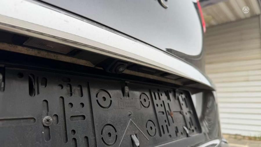 Melns Renault Grand Scenic 2017 Viļņa, ar dzinēja tilpumu 1.20 L un nobraukumu 230 tūkst. km par 7000 €, foto 12 vietnē AUTOMOTO.COM.LV