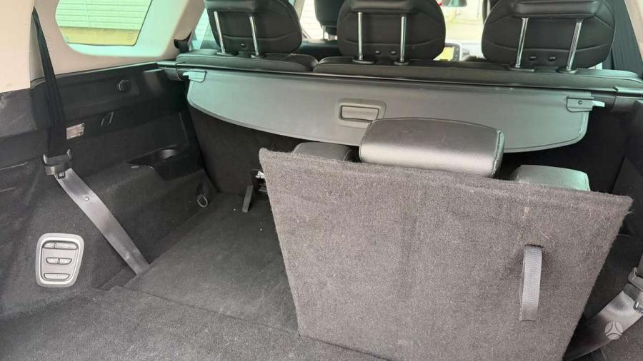 Melns Renault Grand Scenic 2017 Viļņa, ar dzinēja tilpumu 1.20 L un nobraukumu 230 tūkst. km par 7000 €, foto 13 vietnē AUTOMOTO.COM.LV