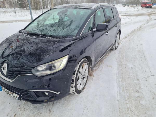 Melns Renault Grand Scenic 2018 Tauragė, ar dzinēja tilpumu 1.46 L un nobraukumu 267 tūkst. km par 7250 €, foto 1 vietnē AUTOMOTO.COM.LV