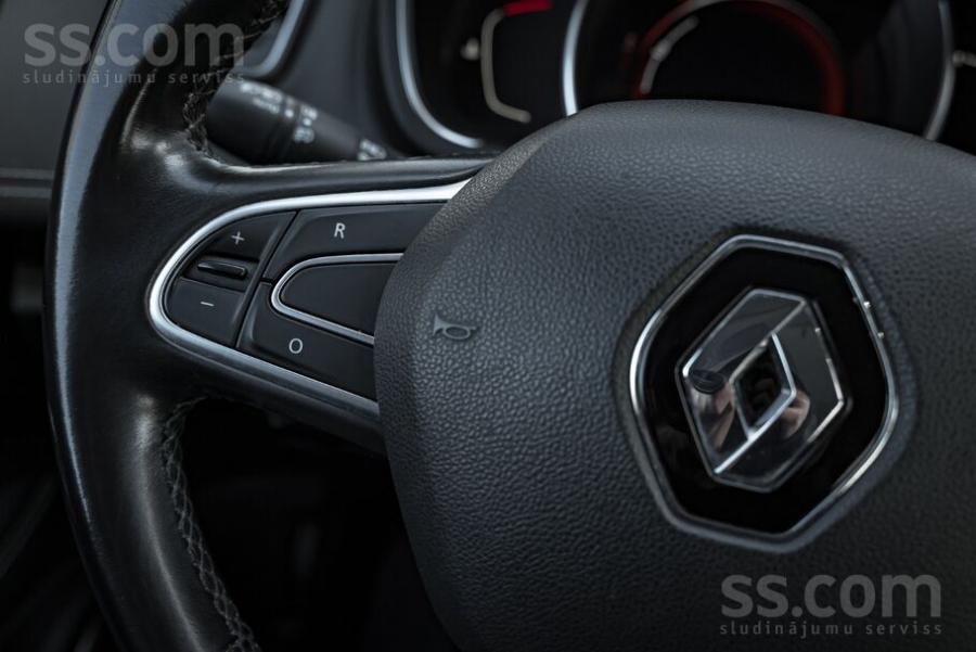 Melns Renault Grand Scenic 2018 Rīga, ar dzinēja tilpumu 1.30 L un nobraukumu 118 tūkst. km par 13500 €, foto 19 vietnē AUTOMOTO.COM.LV