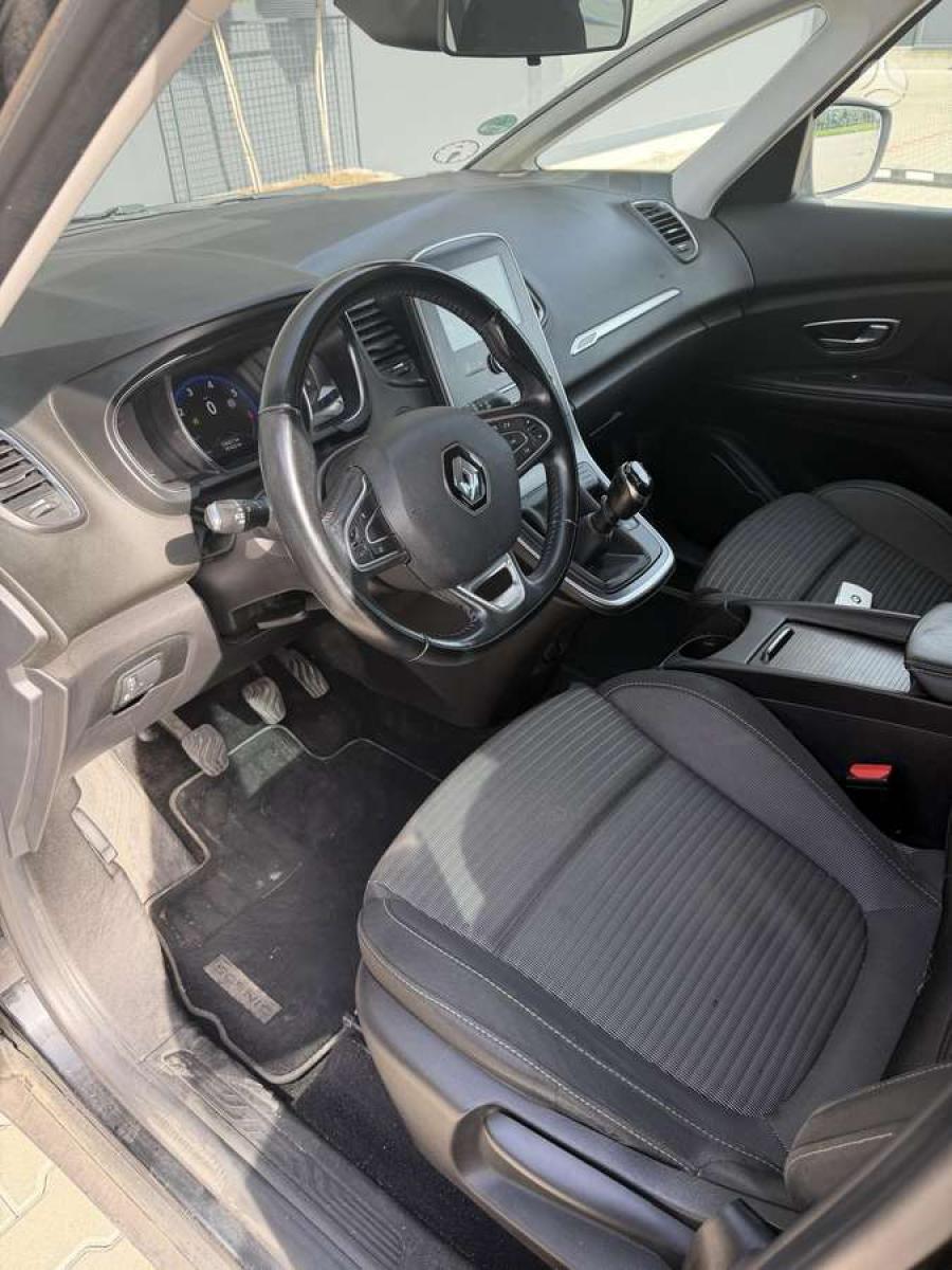 Черный Рено Гранд Сценик 2018 в Шяуляй, объемом двигателя 1.20 л и пробегом 158 тыс. км за 6750 €, фото 11 на AUTOMOTO.COM.LV