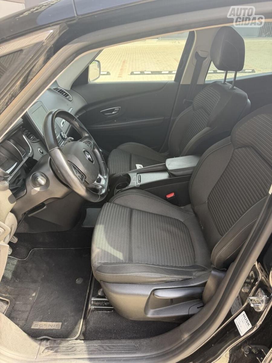 Melns Renault Grand Scenic 2018 Šauļi, ar dzinēja tilpumu 1.20 L un nobraukumu 158 tūkst. km par 6750 €, foto 14 vietnē AUTOMOTO.COM.LV