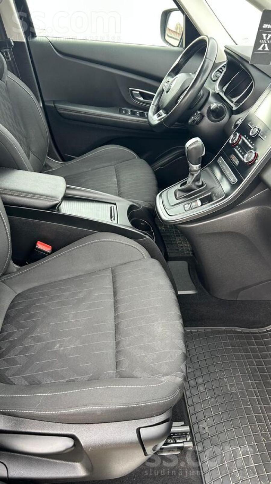Melns Renault Grand Scenic 2019 Rīga, ar dzinēja tilpumu 1.80 L un nobraukumu 235 tūkst. km par 8700 €, foto 9 vietnē AUTOMOTO.COM.LV