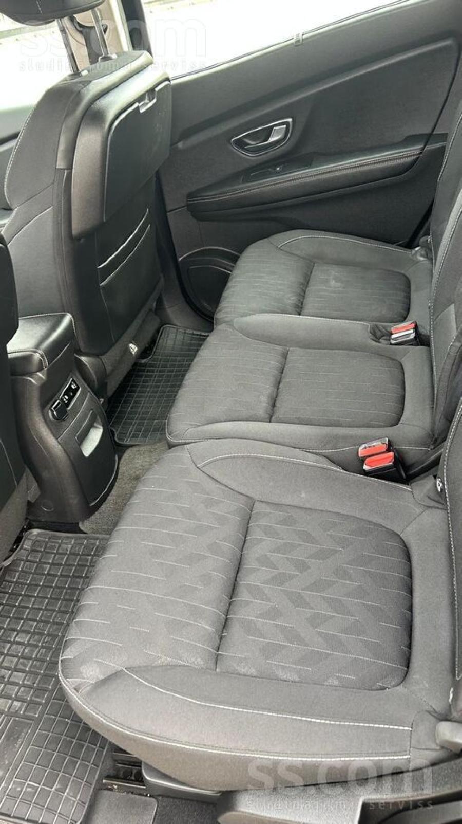 Melns Renault Grand Scenic 2019 Rīga, ar dzinēja tilpumu 1.80 L un nobraukumu 235 tūkst. km par 8700 €, foto 10 vietnē AUTOMOTO.COM.LV