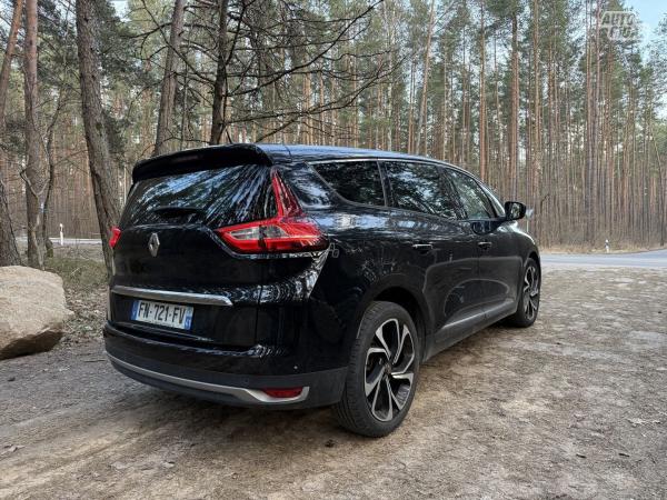 Melns Renault Grand Scenic 2020 Viļņa, ar dzinēja tilpumu 1.70 L un nobraukumu 88 tūkst. km par 12900 €, foto 5 vietnē AUTOMOTO.COM.LV