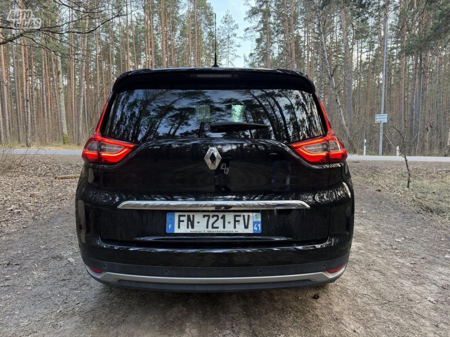 Black Renault Grand Scenic 2020 in Vilnius, with an engine capacity of 1.70 L and mileage of 88 thousand km for 12900 €, photo 7 on AUTOMOTO.COM.LV