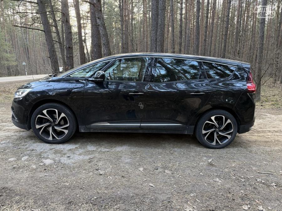 Black Renault Grand Scenic 2020 in Vilnius, with an engine capacity of 1.70 L and mileage of 88 thousand km for 12900 €, photo 9 on AUTOMOTO.COM.LV