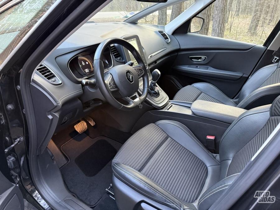 Black Renault Grand Scenic 2020 in Vilnius, with an engine capacity of 1.70 L and mileage of 88 thousand km for 12900 €, photo 16 on AUTOMOTO.COM.LV