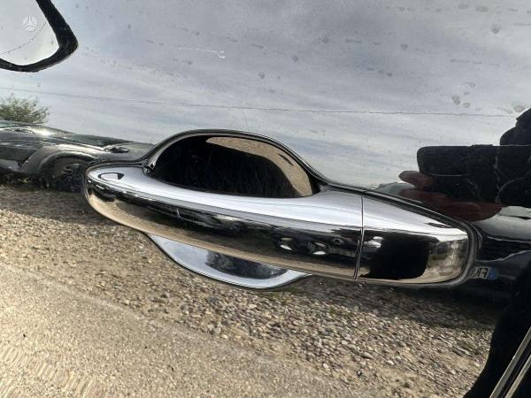 Melns Renault Grand Scenic 2023 Viļņa, ar dzinēja tilpumu 1.33 L un nobraukumu 159 tūkst. km par 13067 €, foto 9 vietnē AUTOMOTO.COM.LV