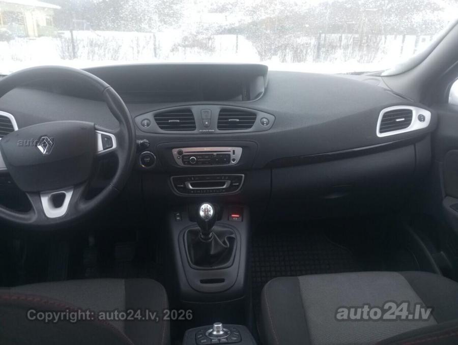 Melns Renault Grand Scenic 2012 Narva, ar dzinēja tilpumu 1.60 L un nobraukumu 250 tūkst. km par 4500 €, foto 8 vietnē AUTOMOTO.COM.LV