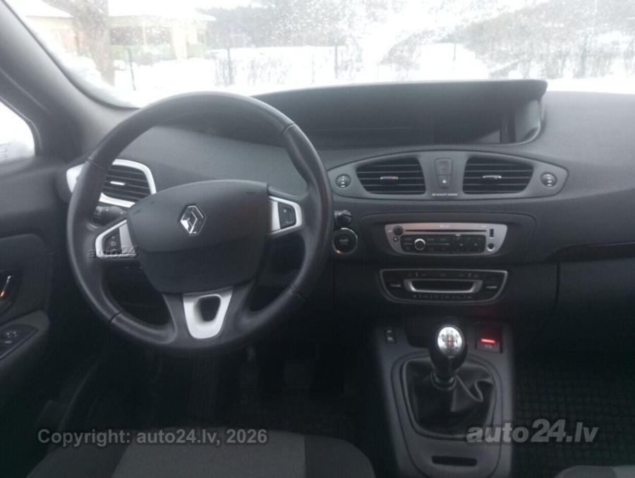 Melns Renault Grand Scenic 2012 Narva, ar dzinēja tilpumu 1.60 L un nobraukumu 250 tūkst. km par 4500 €, foto 9 vietnē AUTOMOTO.COM.LV