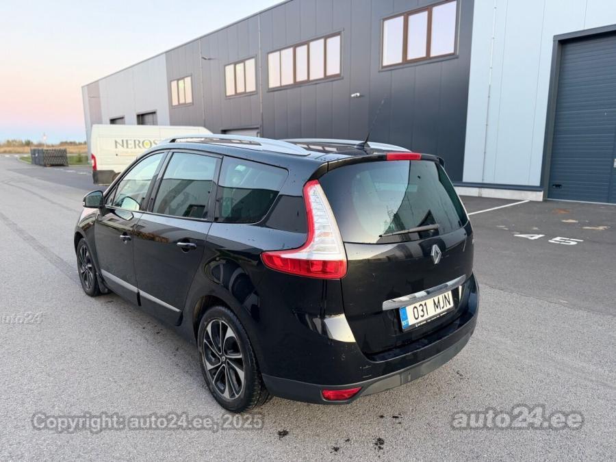 Melns Renault Grand Scenic 2014 Tallina, ar dzinēja tilpumu 1.50 L un nobraukumu 0 tūkst. km par 4500 €, foto 3 vietnē AUTOMOTO.COM.LV