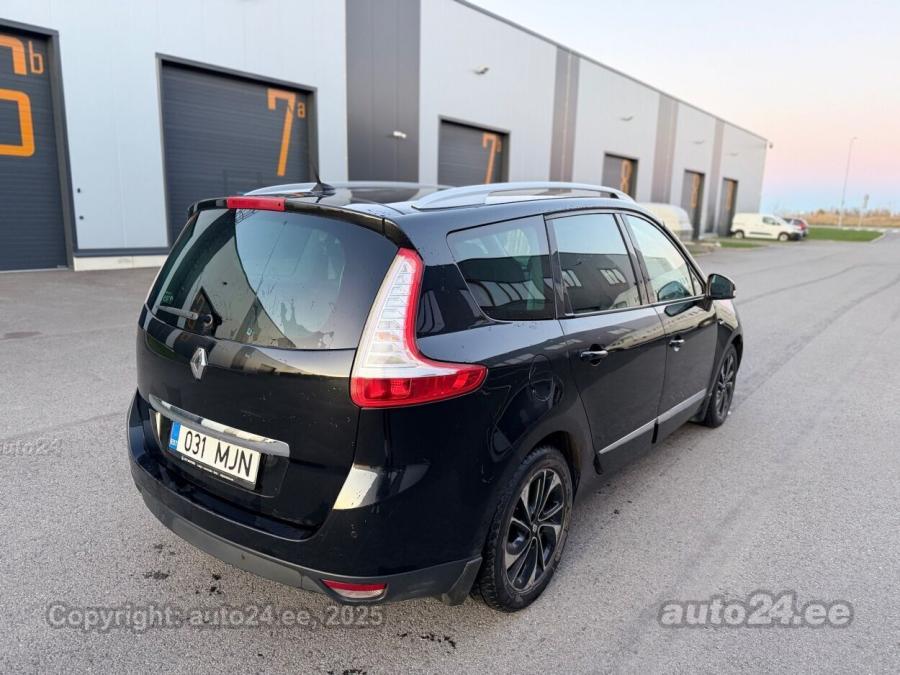 Melns Renault Grand Scenic 2014 Tallina, ar dzinēja tilpumu 1.50 L un nobraukumu 0 tūkst. km par 4500 €, foto 5 vietnē AUTOMOTO.COM.LV