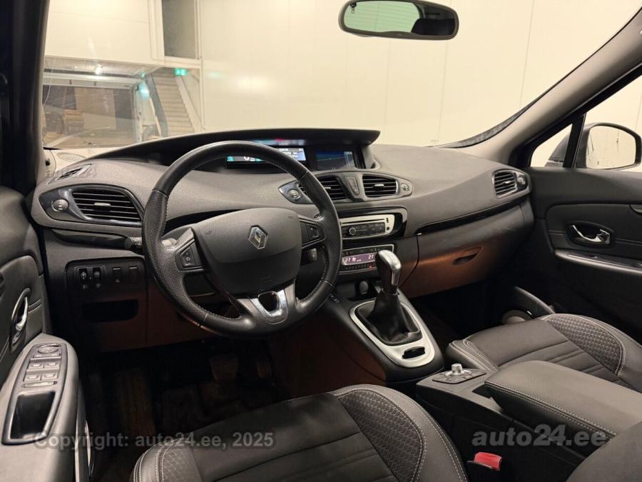 Melns Renault Grand Scenic 2014 Tallina, ar dzinēja tilpumu 1.50 L un nobraukumu 0 tūkst. km par 4500 €, foto 13 vietnē AUTOMOTO.COM.LV