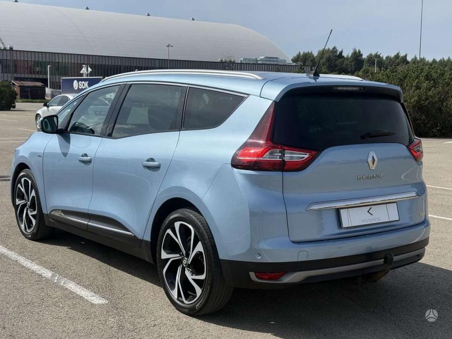 Blue Renault Grand Scenic 2017 in Siauliai, with an engine capacity of 1.46 L and mileage of 257 thousand km for 8050 €, photo 6 on AUTOMOTO.COM.LV