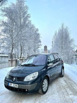 Zils Renault Grand Scenic 2005 Rīga, ar dzinēja tilpumu 1.90 L un nobraukumu 242 tūkst. km par 1900 €, foto  vietnē AUTOMOTO.COM.LV
