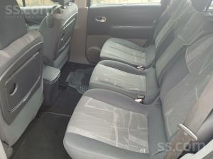 Blue Renault Grand Scenic 2005 in Daugavpils, with an engine capacity of 1.90 L and mileage of 300 thousand km for 1150 €, photo 6 on AUTOMOTO.COM.LV