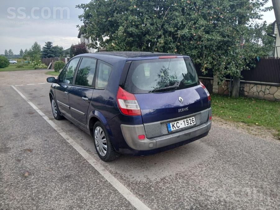 Blue Renault Grand Scenic 2005 in Daugavpils, with an engine capacity of 1.90 L and mileage of 300 thousand km for 1150 €, photo 9 on AUTOMOTO.COM.LV