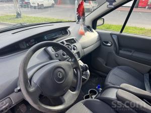 Zils Renault Grand Scenic 2007 Jelgava, ar dzinēja tilpumu 1.90 L un nobraukumu 275 tūkst. km par 1350 €, foto 7 vietnē AUTOMOTO.COM.LV
