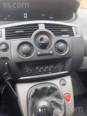 Zils Renault Grand Scenic 2007 Jelgava, ar dzinēja tilpumu 1.90 L un nobraukumu 275 tūkst. km par 1350 €, foto 9 vietnē AUTOMOTO.COM.LV