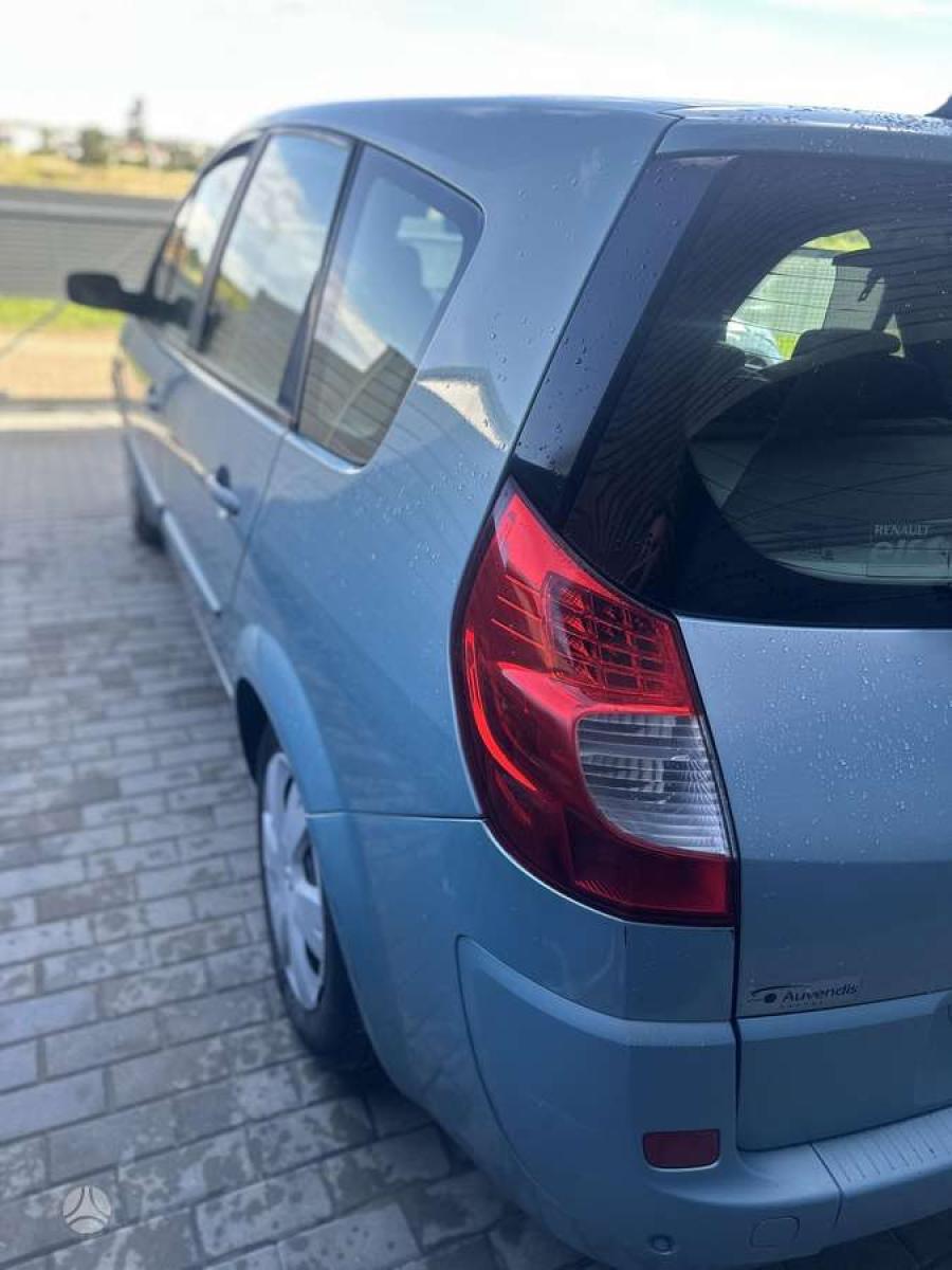Zils Renault Grand Scenic 2008 Viļņa, ar dzinēja tilpumu 1.46 L un nobraukumu 307 tūkst. km par 999 €, foto 5 vietnē AUTOMOTO.COM.LV