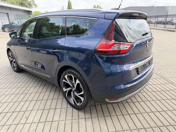 Blue Renault Grand Scenic 2018 in Kaunas, with an engine capacity of 1.60 L and mileage of 166 thousand km for 9900 €, photo 4 on AUTOMOTO.COM.LV