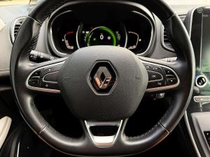 Blue Renault Grand Scenic 2018 in Kaunas, with an engine capacity of 1.60 L and mileage of 166 thousand km for 9900 €, photo 14 on AUTOMOTO.COM.LV